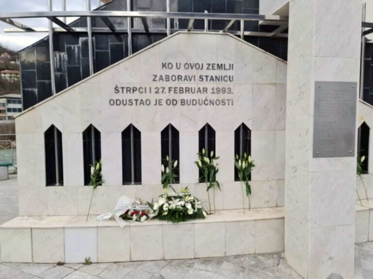 Prijepolje obilježava 32 godine od zločina u Štrpcima - Sandžak Danas